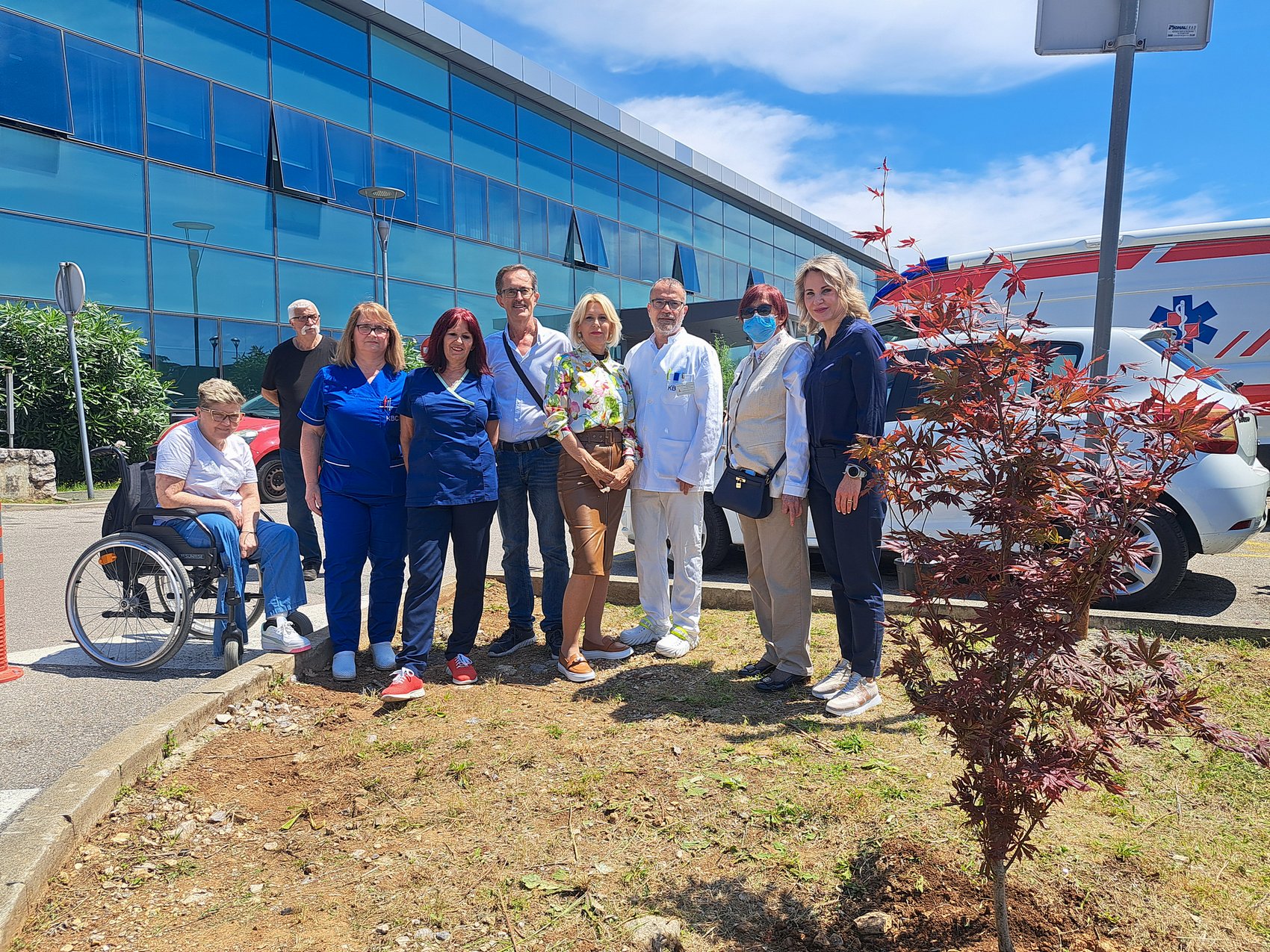 Sadnjom drva crvenog javora obilježen Nacionalni dan darivanja i presađivanja organa i tkiva ...